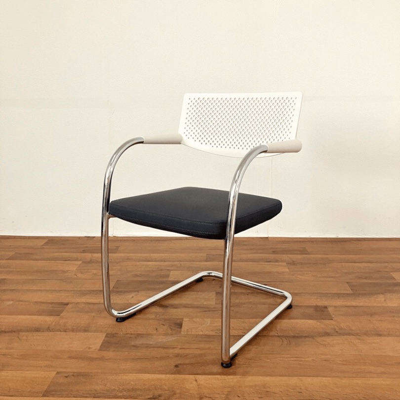 Vitra Vitra Visavis 2 チェア ホワイト/グレー OHW / 中古 / ヴィトラ | subsclife (サブスクライフ)